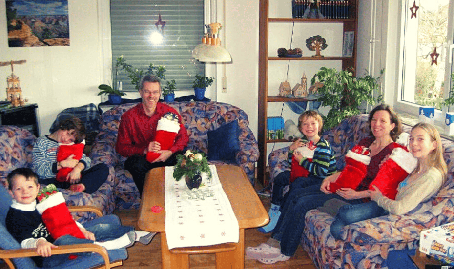 What's It Really Like to Live With a Host Family?